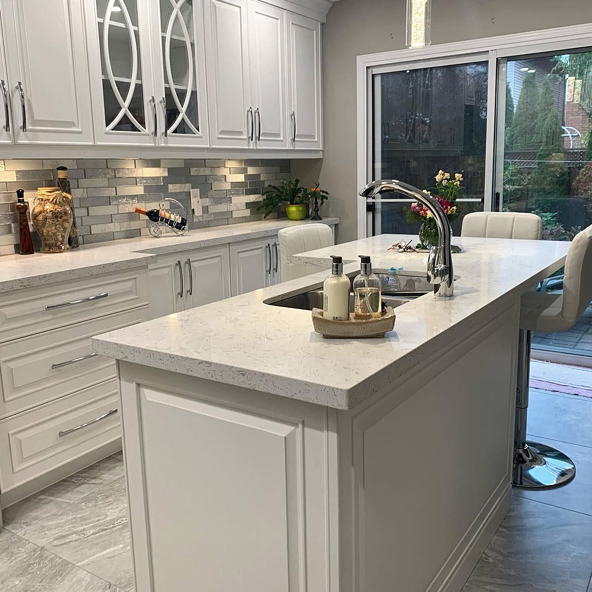 Lucent Quartz Countertop LQ4001 Rough Sea